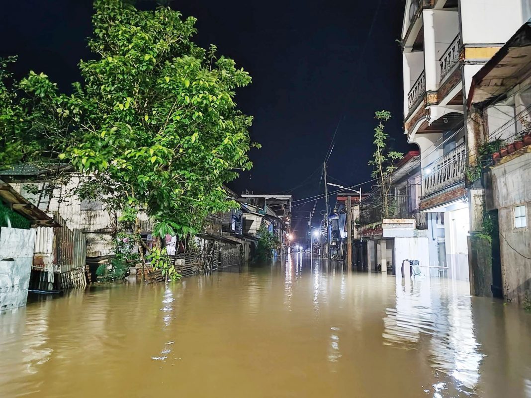 Shear line triggers flooding, evacuations;classes suspended - Leyte ...